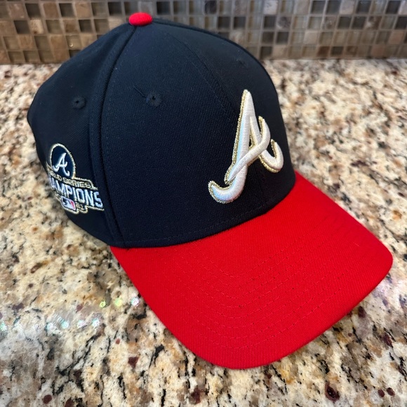 New Era | Accessories | Atlanta Braves Gold Trim World Series New Era ...